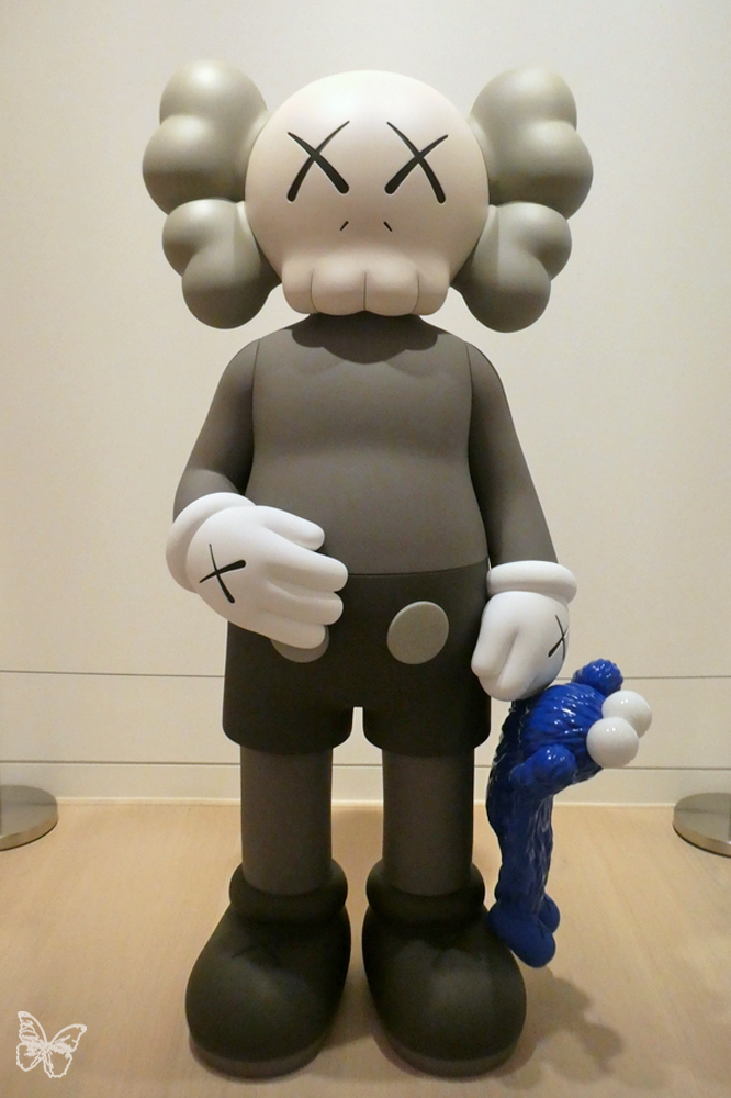 London: Kaws – Black Out at Skarstedt
